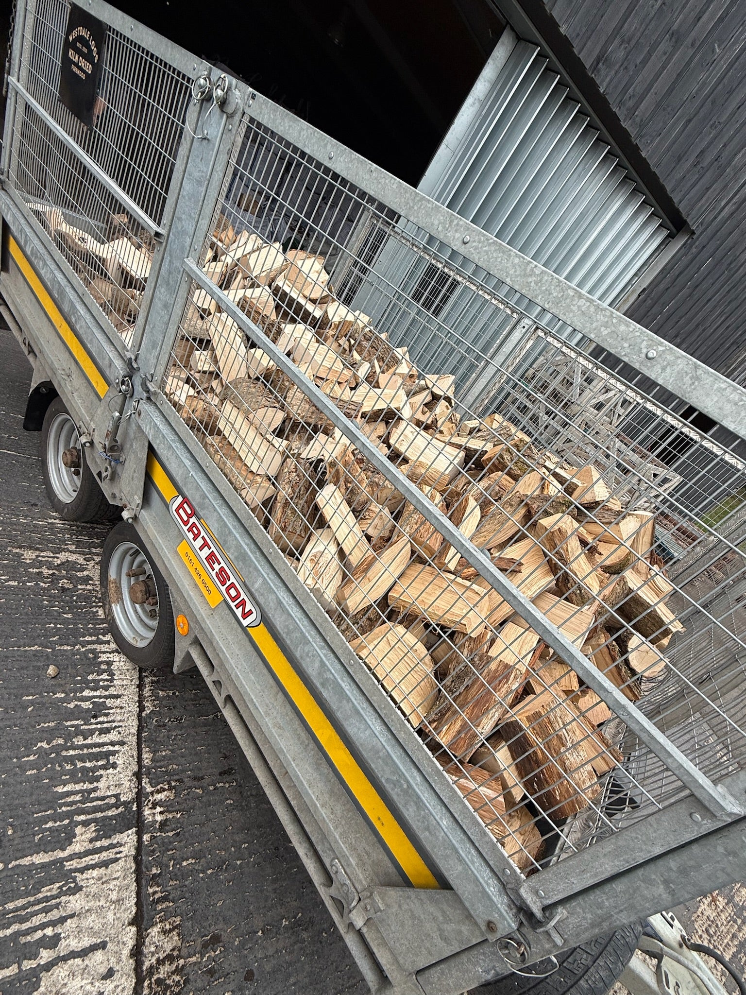 Tipper Load Of Kiln Dried Hardwood | Westdale Logs